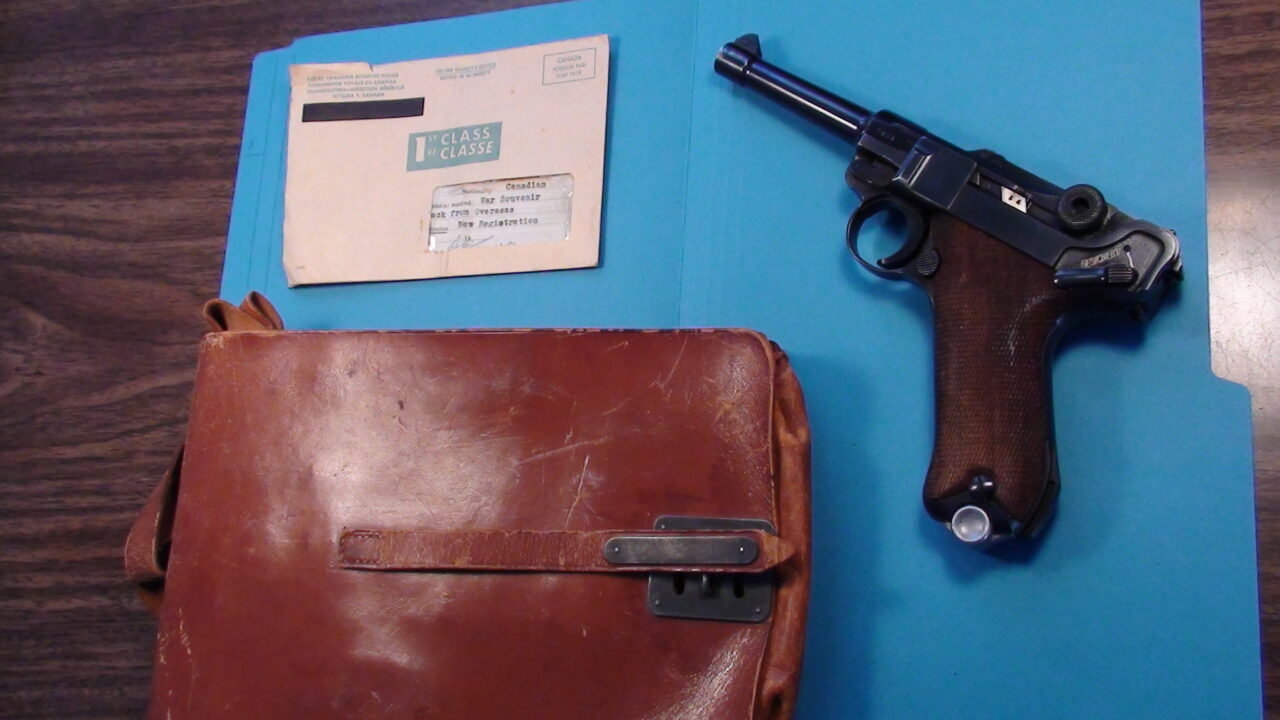 #498 WW2 Luger Documented vet bring Back – Luger Collector