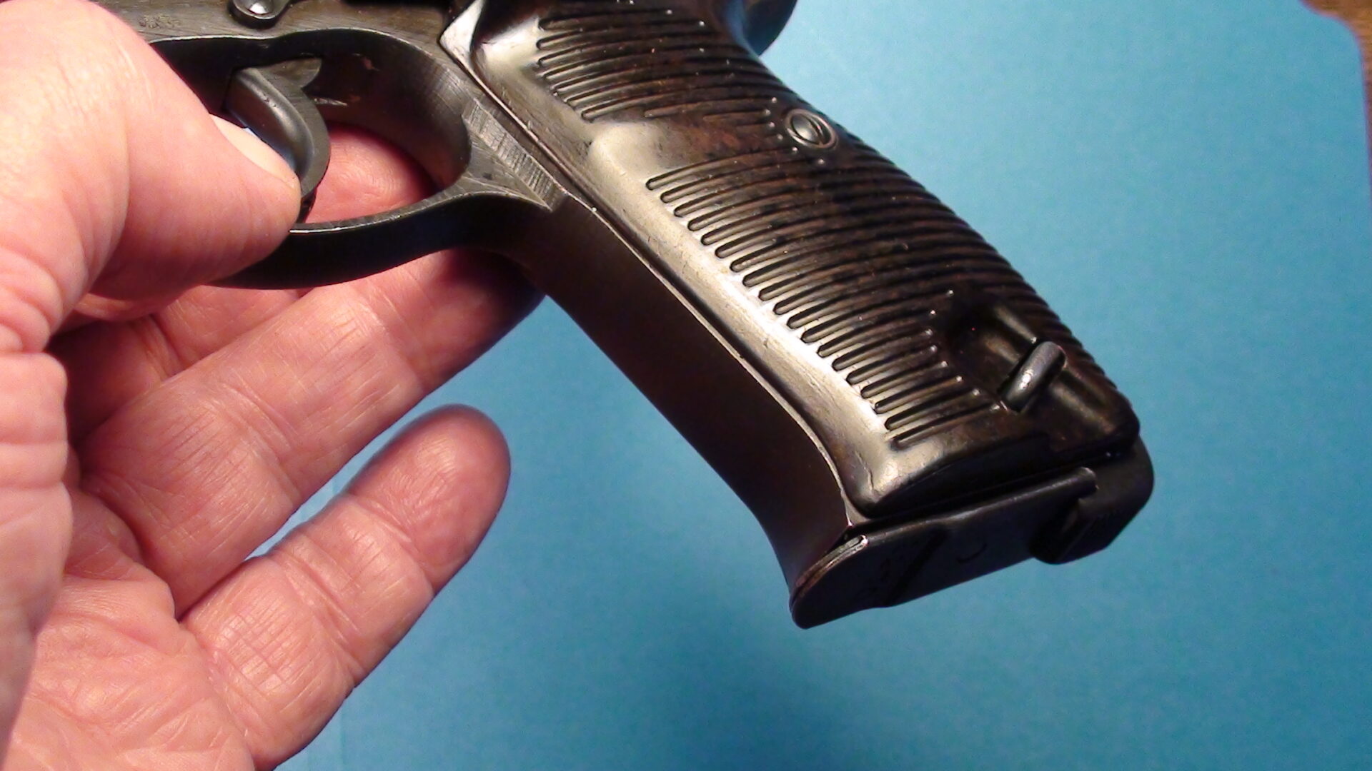 MAUSER P38 BYF 44 SER #3270 – Luger Collector